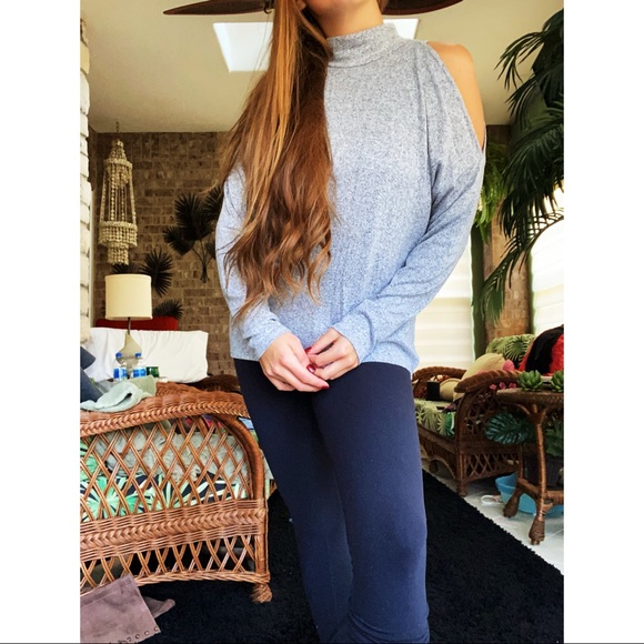 Hummingbird | Tops | Hummingbird Turtleneck | Poshmark